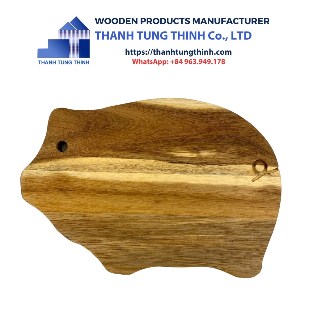 Wooden Cutting Board In Cute Pig Shape